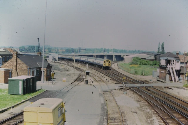 ORIGINAL 35MM SLIDE, Southern Region EMU @ Redbridge 28/5/1977 4-Rep leading?? £1.40 - PicClick UK