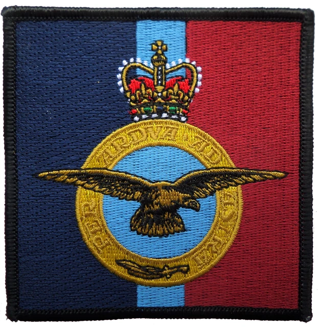 ROYAL AIR FORCE RAF Insignia Crest MOD Square Embroidered Patch EUR 26 ...