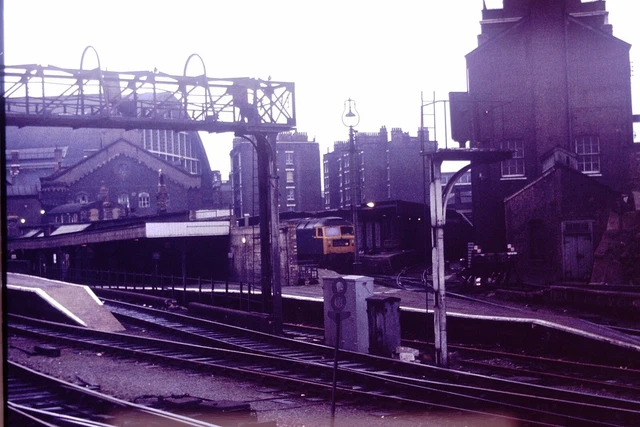 BRITISH RAIL BR Diesel 47403 Kings Cross Loco Railway Slide 2320 £3.99 ...