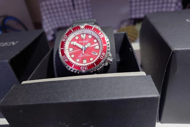 CITIZEN PROMASTER DIVERS Eco-Drive 44 mm Red Stainless Case with Black ...