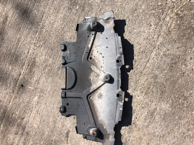 MERCEDES-BENZ ML W164 ENGINE UNDERTRAY A1645200224 £120.00 - PicClick UK
