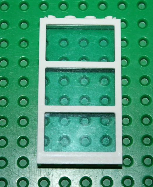 LEGO WHITE WINDOW with TrltBlue Glass ref 6160c03 /set 6418 4532 6543 ...