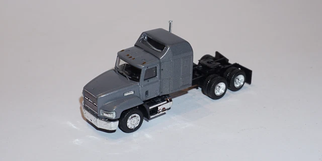 HERPA TRACTEUR MACK CH600 Sleeper 4x6 gris HO 1/87 EUR 17,50 - PicClick FR