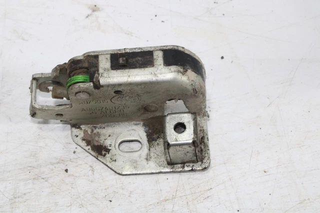 MERCEDES SPRINTER 2.1 314cdi Rear Barn Door Latch Left Bottom ...