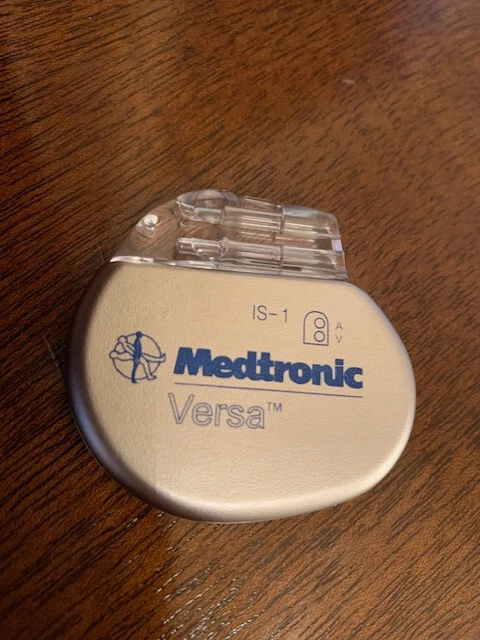 DRUG REP &MEDTRONIC Versa A-V sequential pacemaker demo" Great for ...