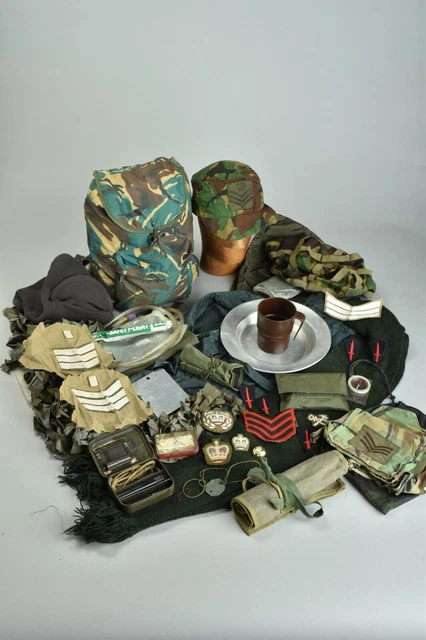 FALKLANDS COMMANDO'S KIT. 1970s & 80s Field Combat Equipment. WCY £0.99 ...