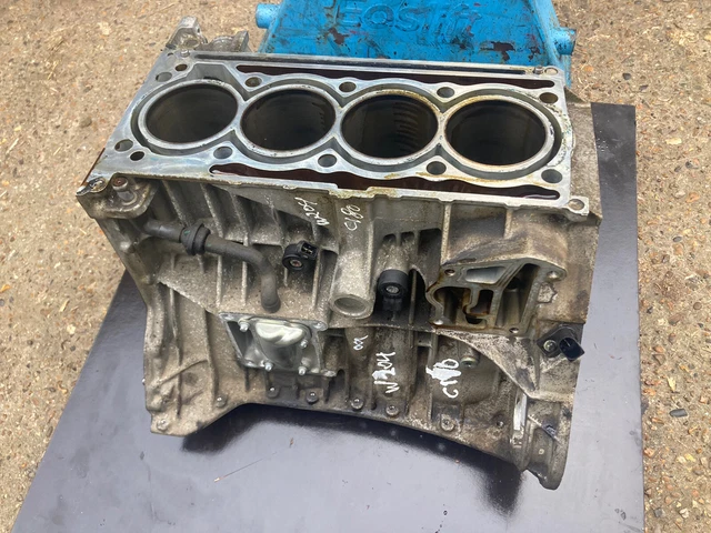 MERCEDES ENGINE BLOCK C Class W204 C180 Kompressor M271.952 R2710103805 ...