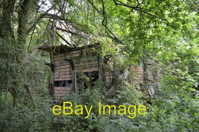 PHOTO 6X4 BARTLOW Station The station is in beautiful condition being ...
