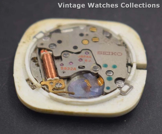 SEIKO-5932 QUARTZ NON Working Watch Movement For Parts/Repair Work O ...