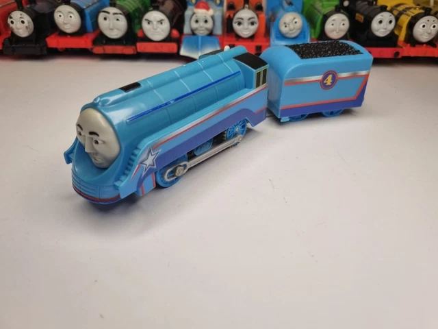 THOMAS AND FRIENDS TrackMaster Motorized Shooting Star Gordon £21.00 ...