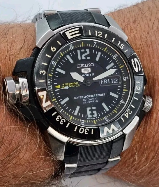 SEIKO 5 SPORTS SKZ229K1 Map Meter 7S36-02K0 Compass Field Box And ...
