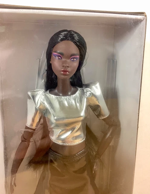 BARBIE SIGNATURE COLLECTOR Looks model 10 Simone new in box NRFB AA EUR ...