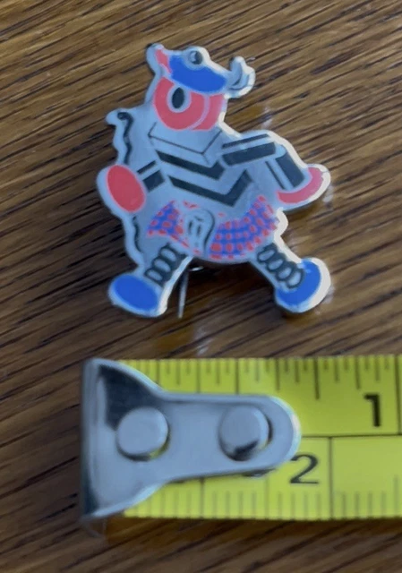 1960S BERTIE BASSETT as a Scot Liquorice Allsorts advertising pin badge ...
