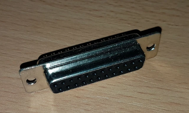 ORIGINAL DB23 FEMALE connector for AMIGA RGB Video cable EUR 12,00 ...