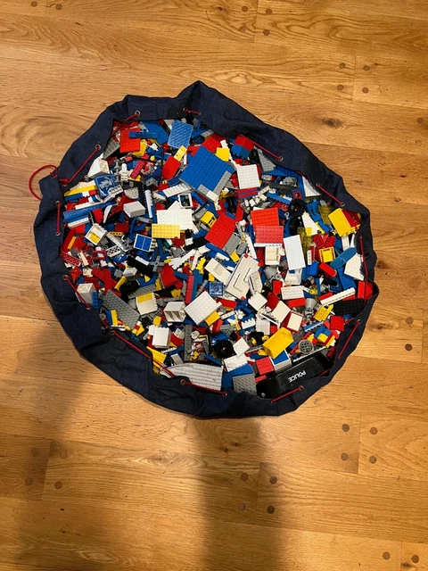 10 LBS. OF Small Legos from the 1980's & 1990's plus books and base ...