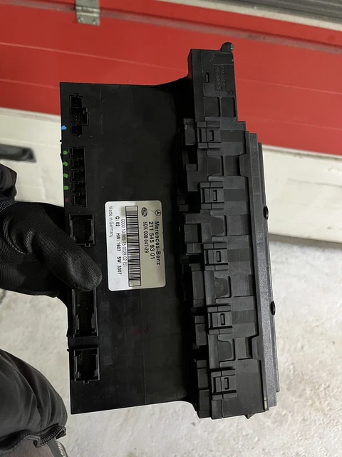 MERCEDES W211 W219 CLS Sicherungskasten SAM hinten Relais Fuse box ...