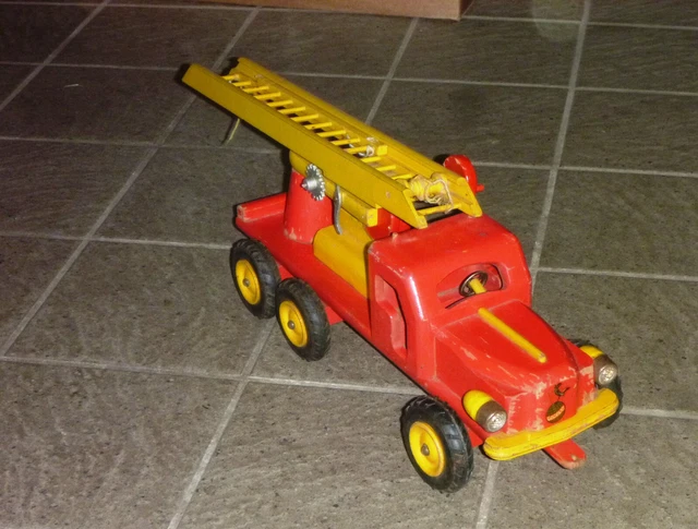 SELTENE FRÜHE ALTE 50er Jahre GECEVO Holz-Feuerwehr mit Drehleiter, Länge 56 cm EUR 149,00 ...
