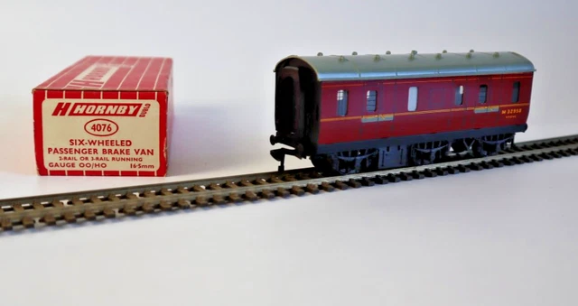 HORNBY DUBLO 4076 six wheeled passenger brake van, 3 rail or 2 rail ...