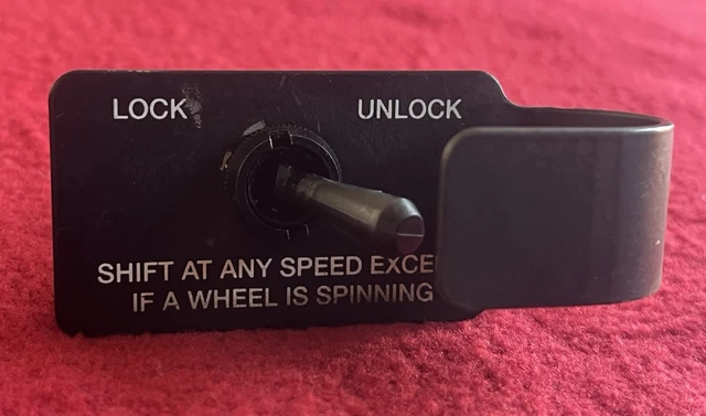 PETERBILT 379 POWER divider axle lock toggle switch valve 357 378 377 ...
