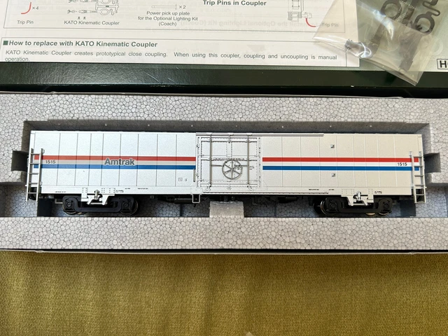 KATO HO SCALE Material Handling Car Amtrak Superliner Phase III £68.32 ...