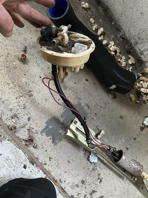 NISSAN SKYLINE R33 GTST S1/S2 OEM Fuel Pump With Housing £180.00 ...