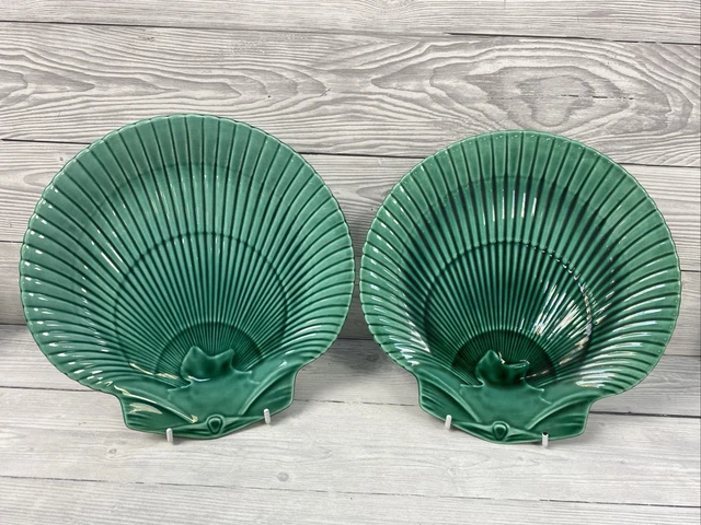 PAIR WEDGEWOOD 1950’S Etruria Barlaston Green Shell Plates 23 Cm ...
