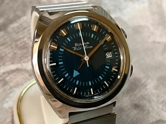 BULOVA 'WRIST ALARM' 1973 vintage manual wind watch Date 11AURCD Blue ...