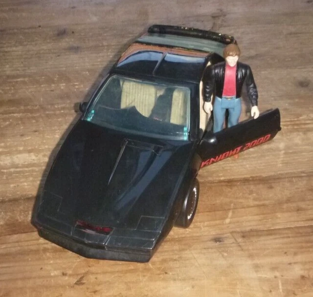 VINTAGE KNIGHT RIDER Knight 2000 Talking Kitt Car W/ Michael Knight ...