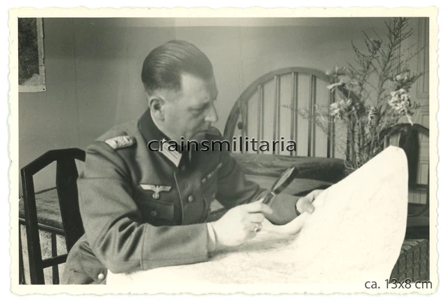 ORIG. FOTO 9.ID Oberst Paul Danhauser mit Karte in Frankreich 1940 ...