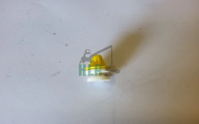 LAND ROVER DISCOVERY 3 4 Range Rover Door Trim Faster Clip Genuine NEW ...