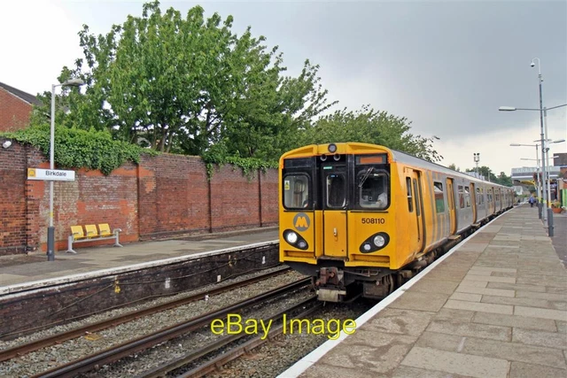 PHOTO 6X4 TO Hunts Cross, Birkdale Railway Station Southport Merseyrail ...