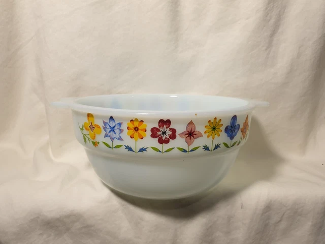 VINTAGE PHOENIX OPALWARE Glass/ Pyrex Bowl Made in England OD2B Floral ...