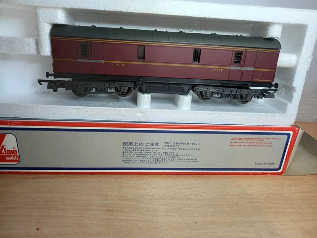 LIMA LMS GUV Parcels Van 37762 Coach VGC 305358W OO Gauge Boxed NEW £12 ...