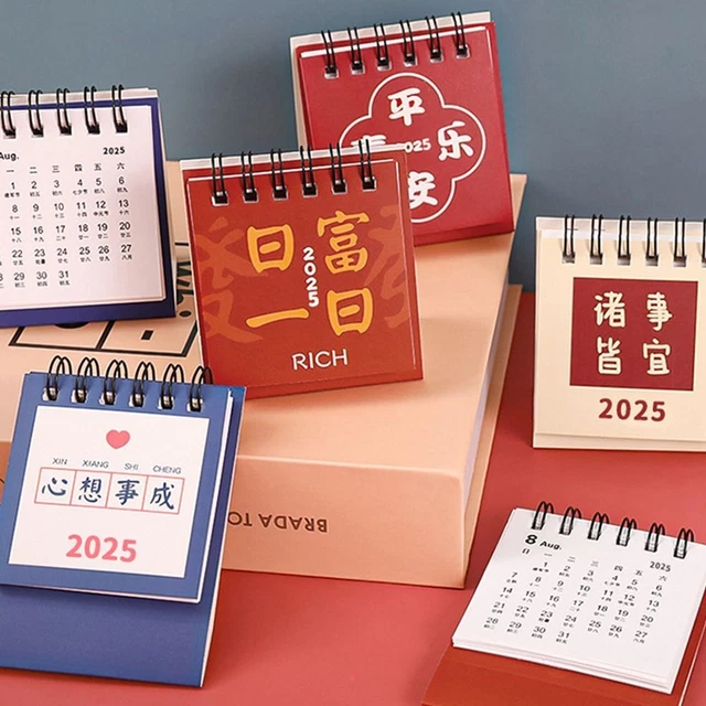 18-MONTH 2024-2025 CALENDAR Creative Standing Flip Calendar Office ...