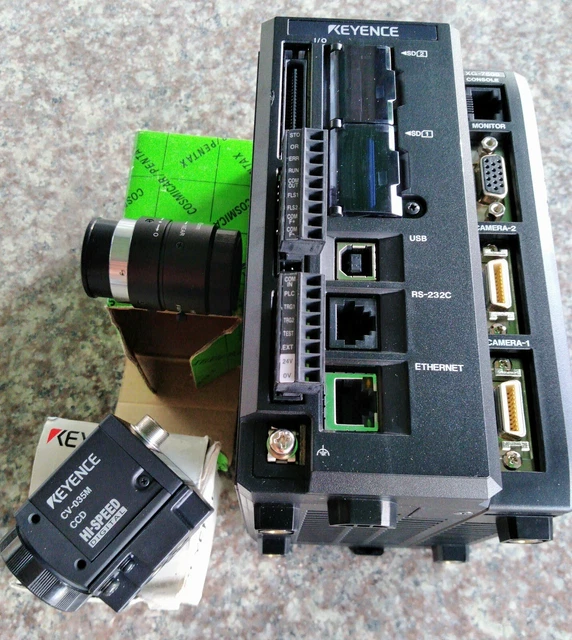 KEYENCE XG-7500 CONTROLLER with Keyence CV-035M camera,PENTAX HR F1.4 ...