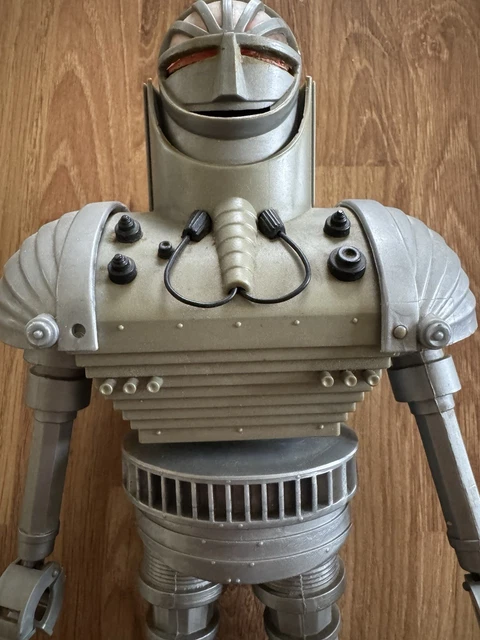 DOCTOR WHO GIANT Robot Denys Fisher 1976 very good Condition All ...