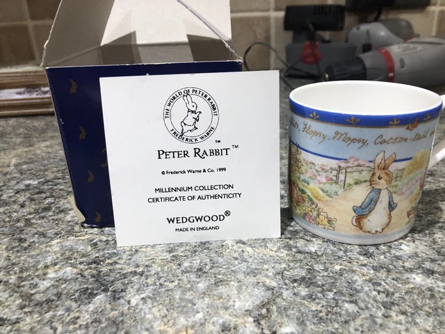RARE WEDGWOOD PETER Rabbit Beatrix Potter Millenium 2000 Mug New With ...