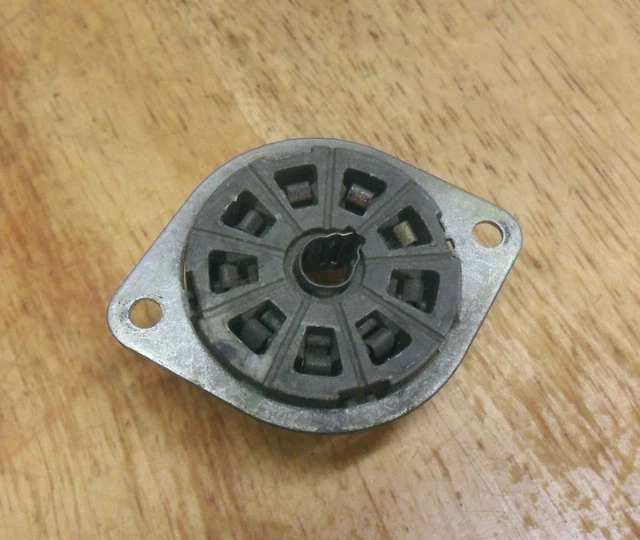 B9g Valveholder Ceramic Vintage Used 9 Pin Tube Grey £7 00 Picclick Uk
