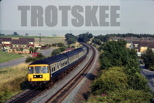 35MM SLIDE BR British Railways Diesel DMU Class 124 1981 Original £7.27 ...