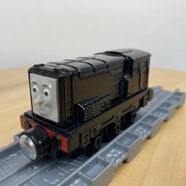 THOMAS THE TANK Engine DIESEL Take and Play Engine £10.99 - PicClick UK