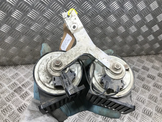 FORD TRANSIT 2.0 MK8 2014-On Horn 2283927 GK2T-13A803-AB GENUINE £20.00 ...