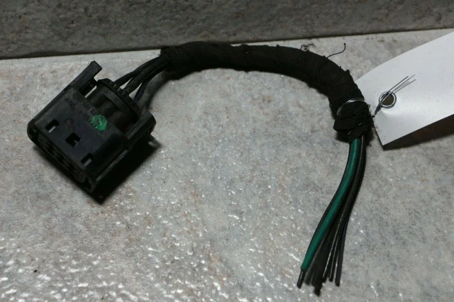 ORIGINAL MERCEDES BENZ C-Klasse CL203 Stecker A0015409181 DE EUR 11,00 ...
