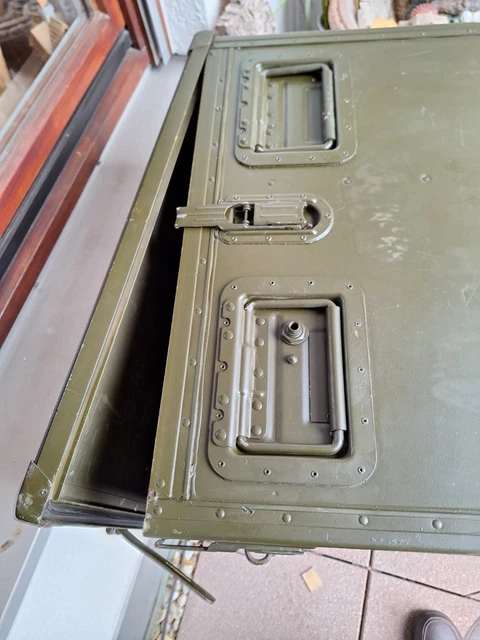 MILITÄR TRANSPORTKISTE Alu Nato Oliv verschließbar ca 126x 69 x69 cm ...