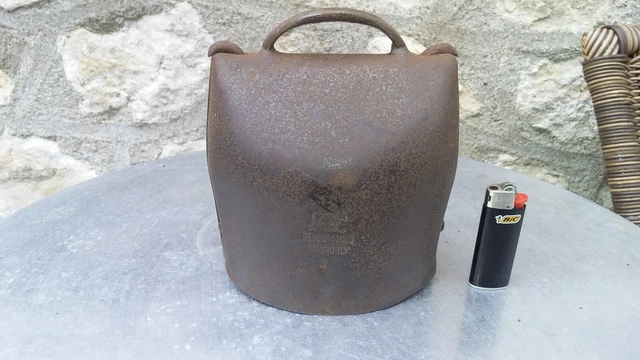 ANTIQUE COW BELL Devouassoud Chamonix 3 Deco Chalet Art Pop Mountain ...