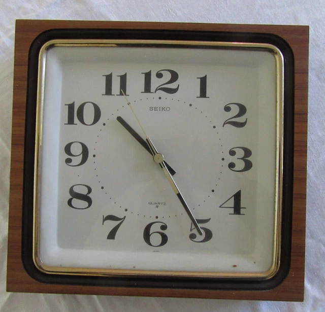 VINTAGE BATTERY OPERATED Seiko Quartz Wall Clock Made In Japan Wooden Like Trim $49.99 - PicClick AU