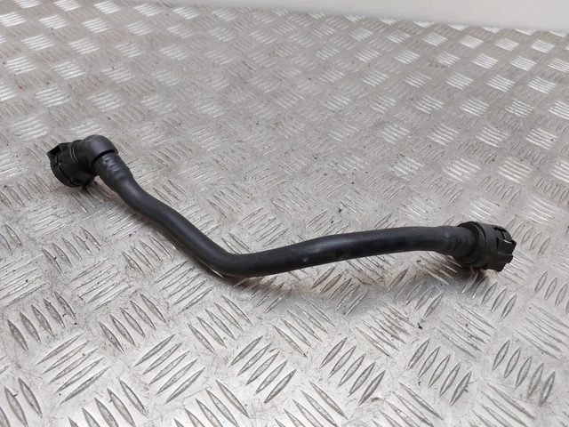 MERCEDES-BENZ CLA180 C117 1.6 Petrol Coolant Hose Pipe 2013 A2465010058 ...