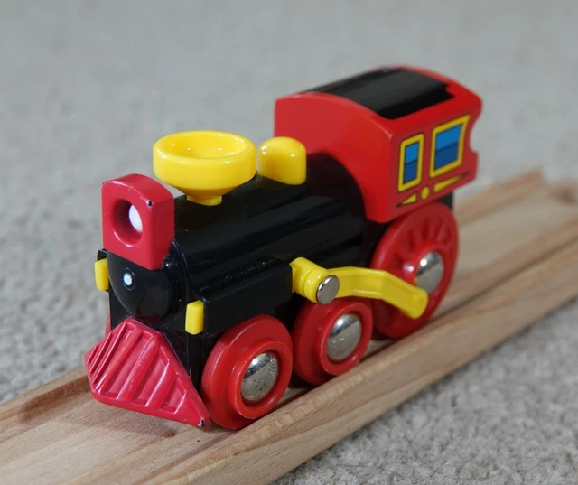 BRIO 33617 OLD STEAM ENGINE for Thomas & Friends Wooden £4.99 - PicClick UK
