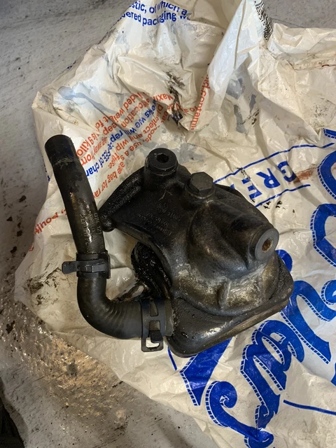 VOLKSWAGEN VW TRANSPORTER T4 2.4D AAB Engine Oil Cooler 074115417A 074 ...