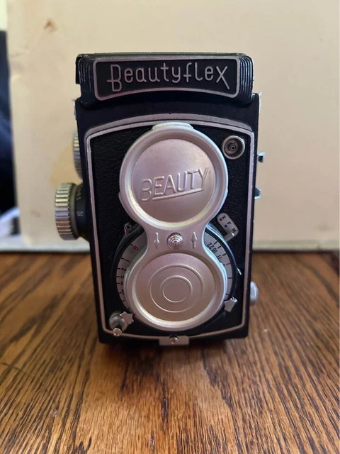 PRODUCT PHOTO OF Taiyodo Koki Beautyflex D 6x6cm TLR Camera With ...