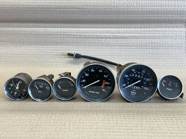 1979 MGB SMITHS Dashboard Gauges, Speedo, Rev Counter, Fuel, Temp, Oil, Clock £120.00 - PicClick UK